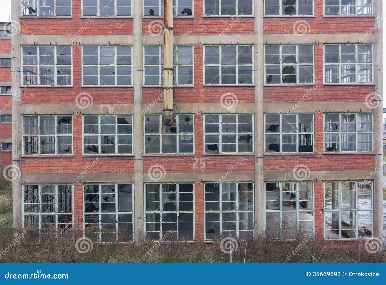 Broken windows stock image. Image of ghetto, house, city - 35669693