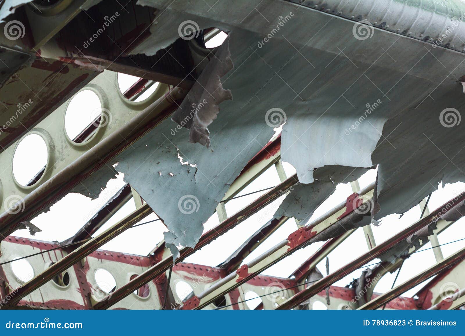 Broken Wings of the Old Biplane. Stock Image - Image of abandoned, wreckage: 78936823