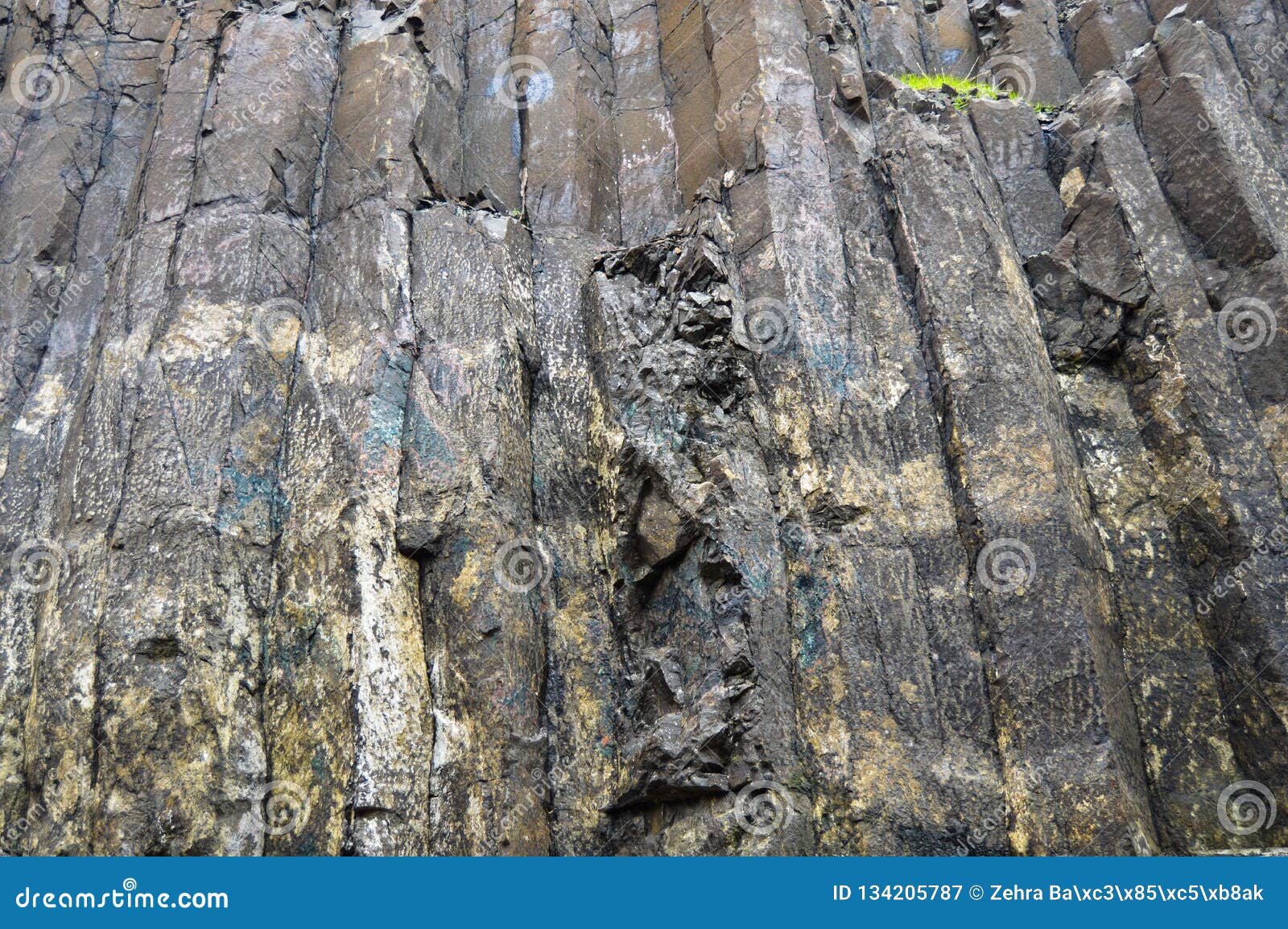 Broken rock textures stock image. Image of crack, build - 134205787