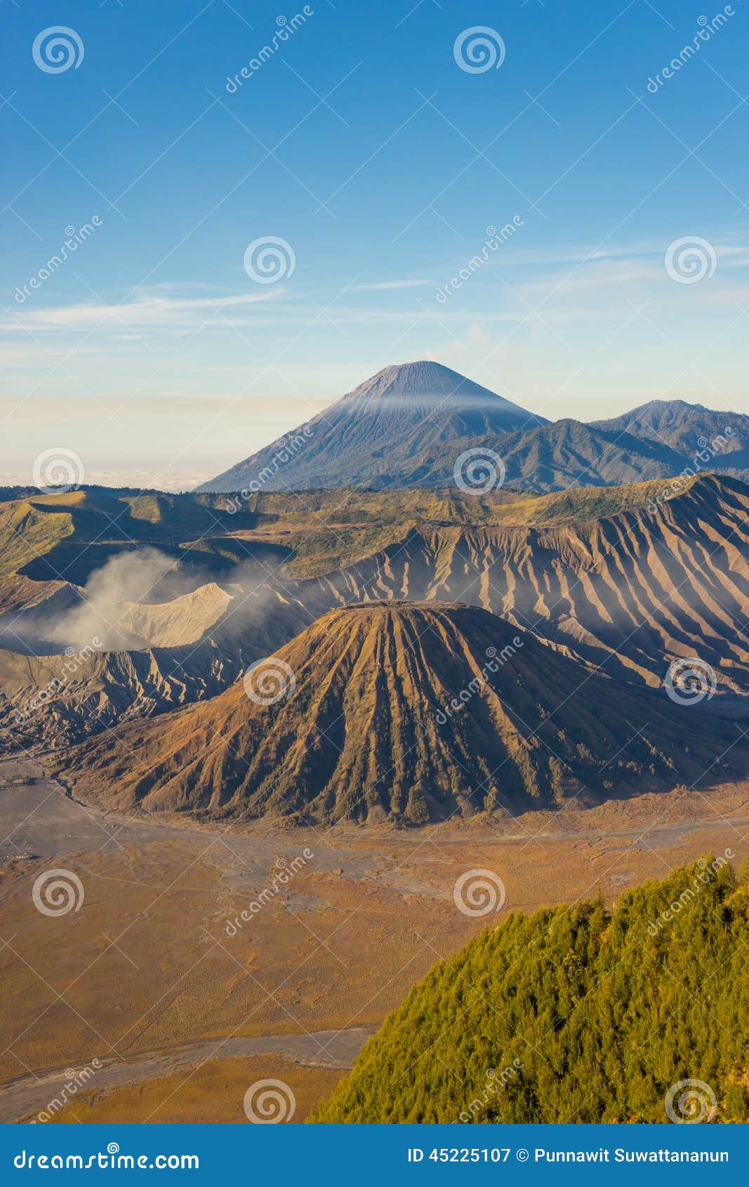 Bromo Mountain in the Morning Stock Image - Image of batok, indonesia ...