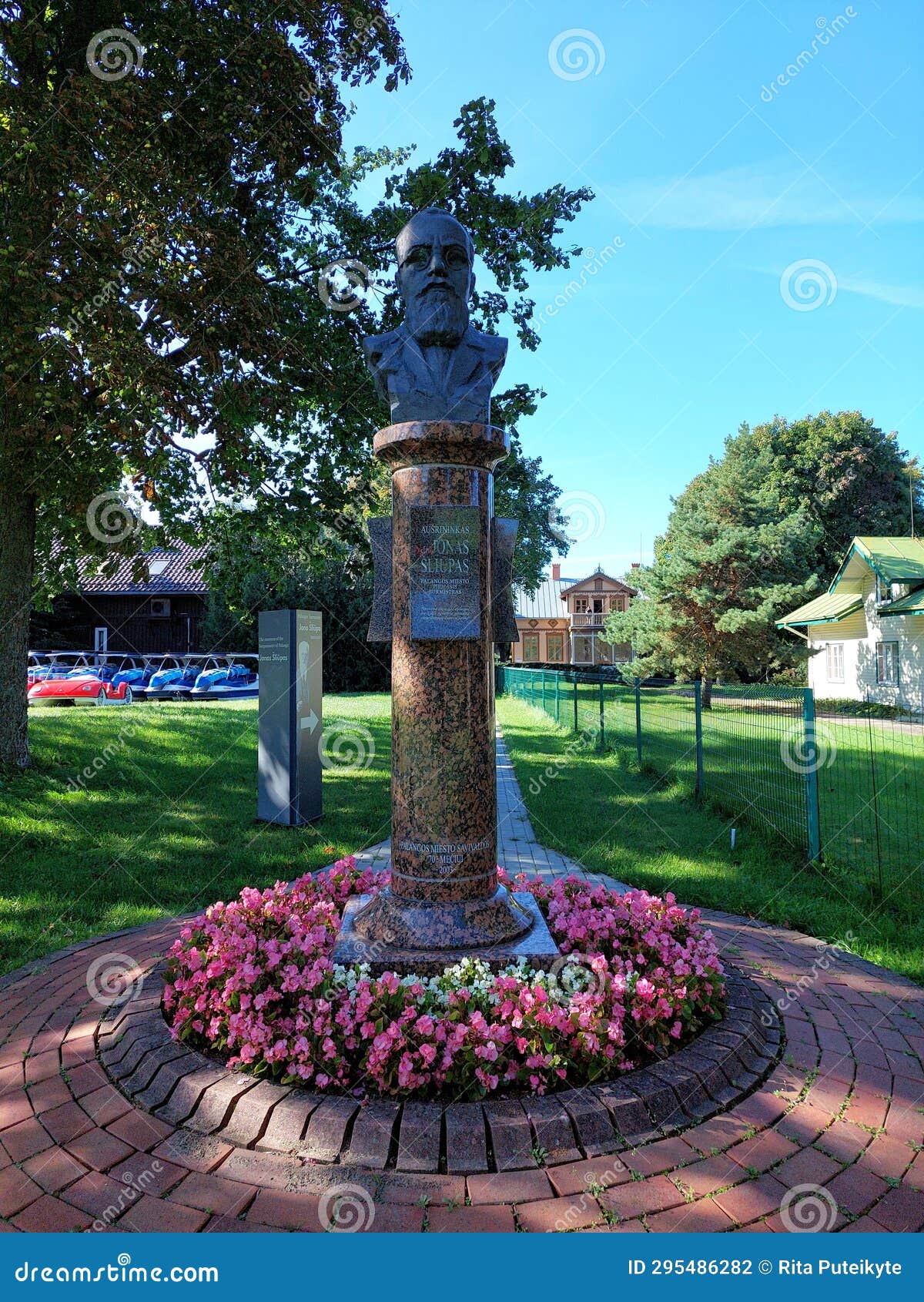 Bronze Bust Of William Letchworth Hurst At Heritage Village Historic ...