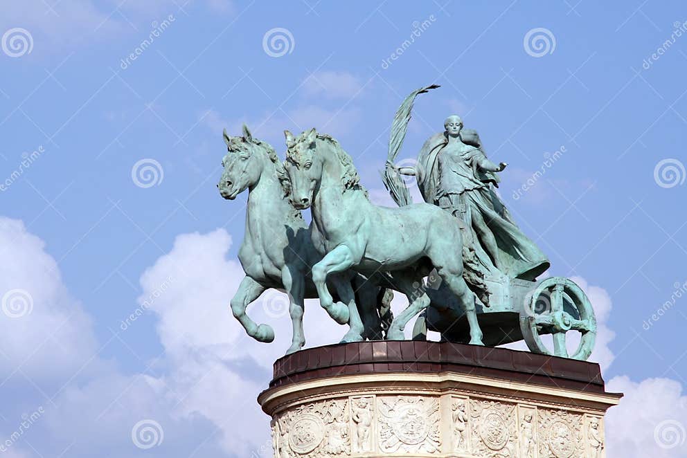 Bronze carriage statue stock image. Image of triumph, victory - 1702849