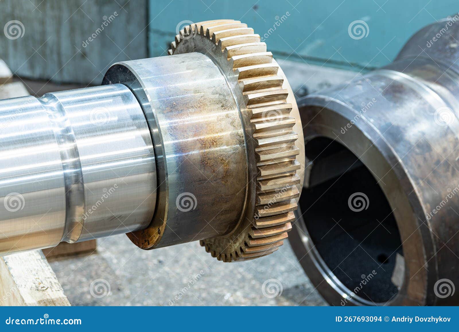 The Bronze Coupling is Mounted on the Shaft Using Thermal Heating Stock ...