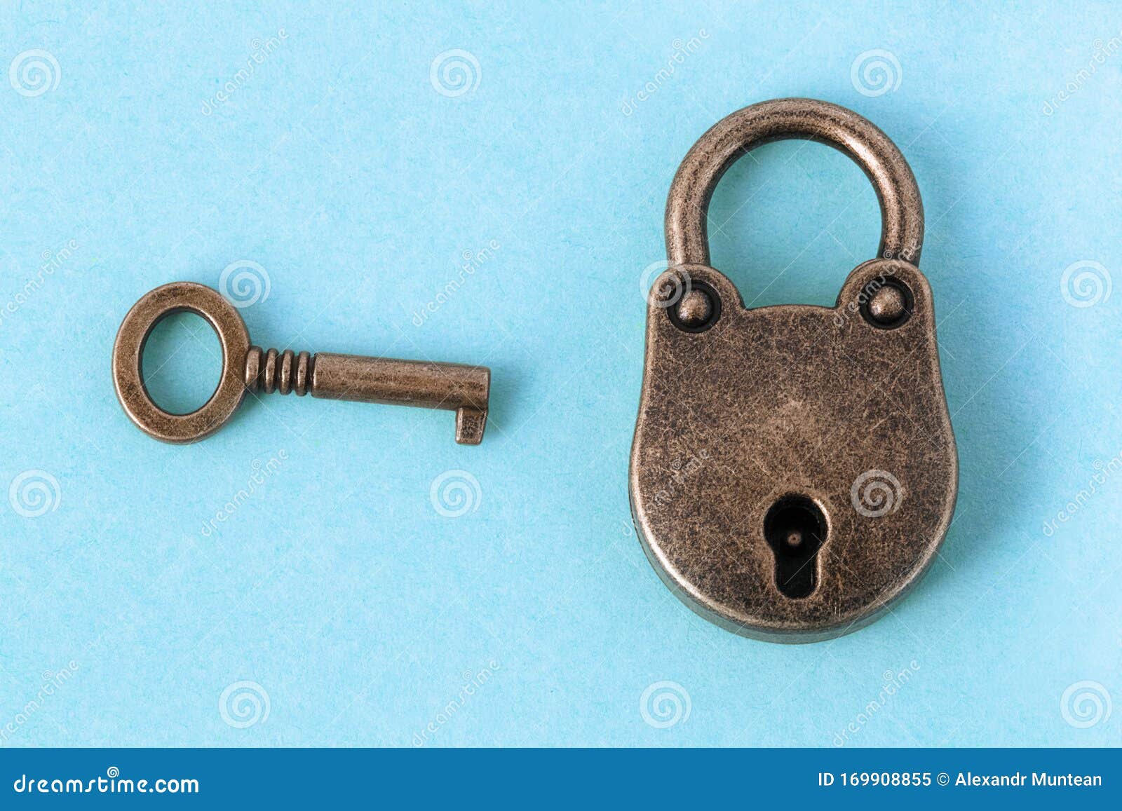 Bronze lock and key stock image. Image of object, close - 169908855