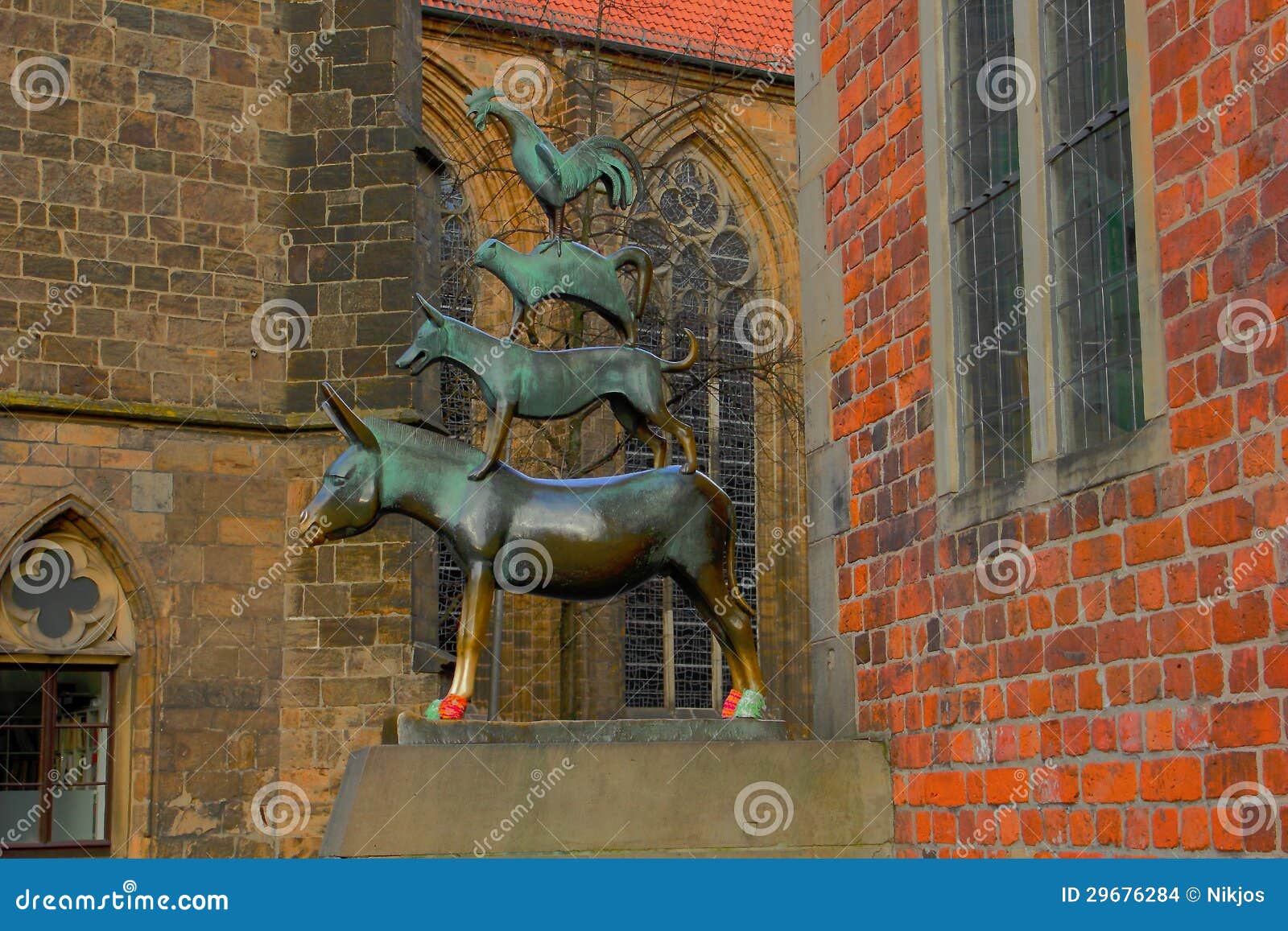 Bronze Statue of the Town Musicians - Bremen, Germany Stock Photo ...