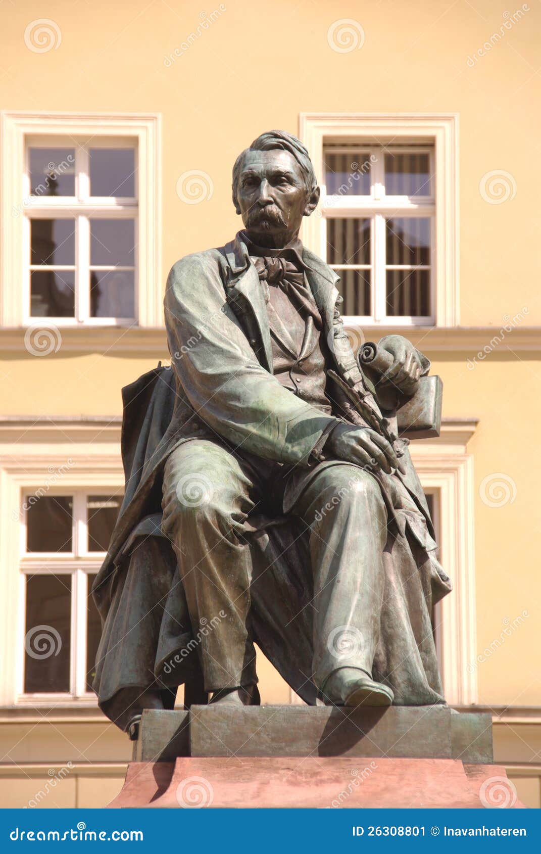 Bronze statue of a writer stock image. Image of center - 26308801
