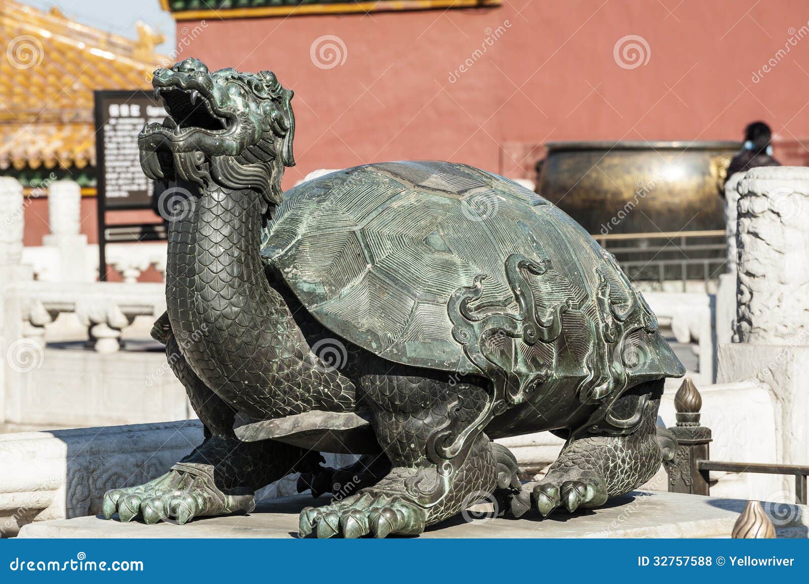 The bronze tortoise statue stock photo. Image of ancient - 32757588