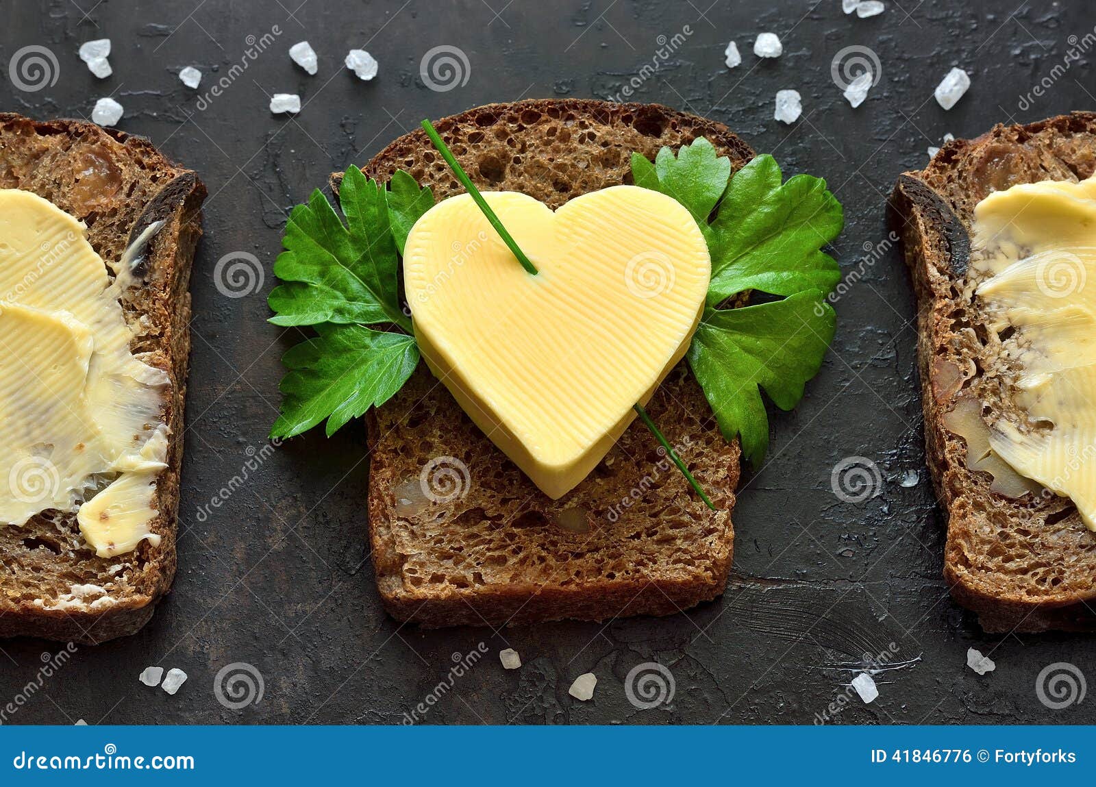 Brood en boter stock foto. Image of uitgespreid, dieet - 41846776