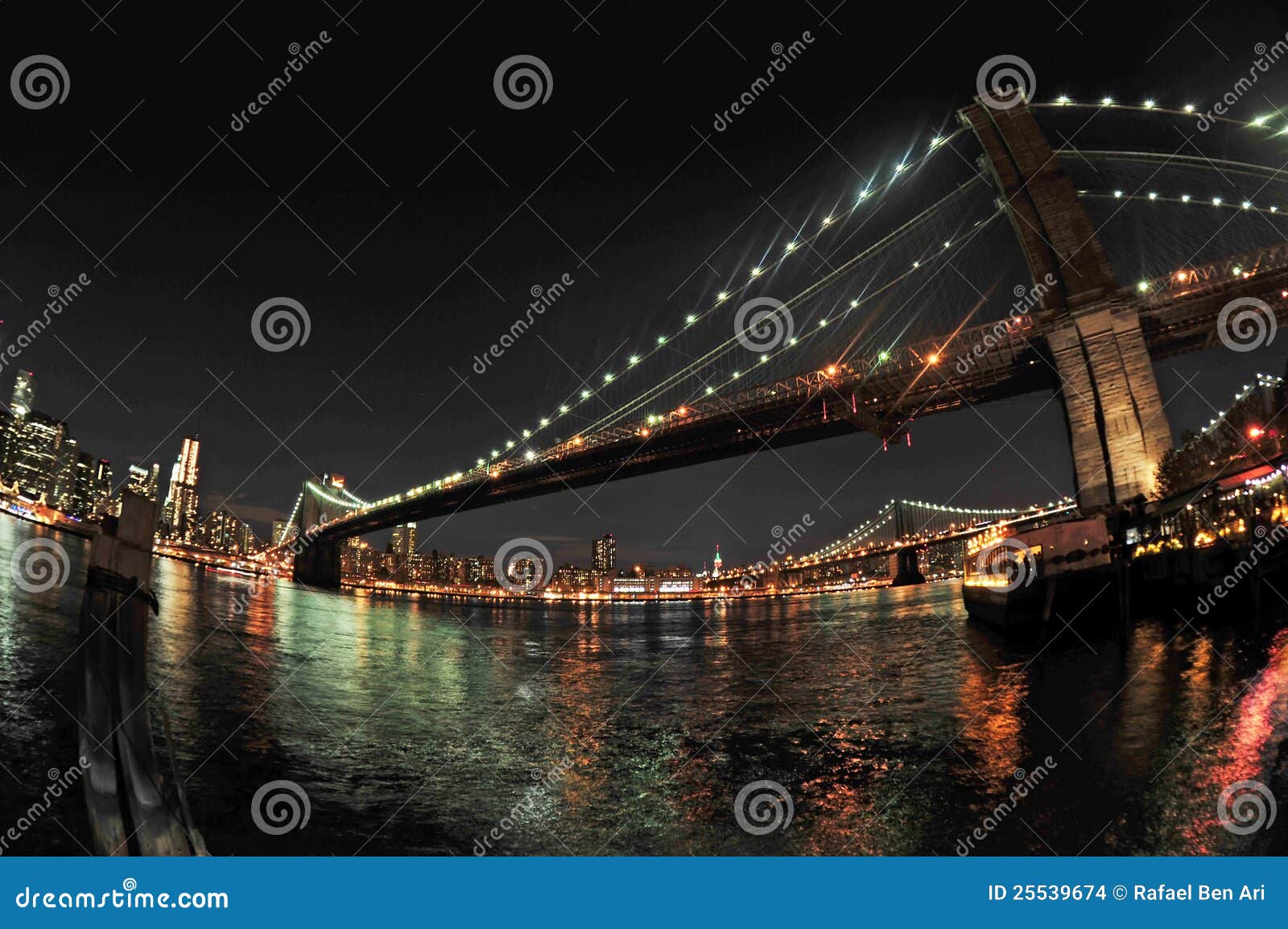 Brooklyn Bridge at night editorial stock image. Image of downtown ...