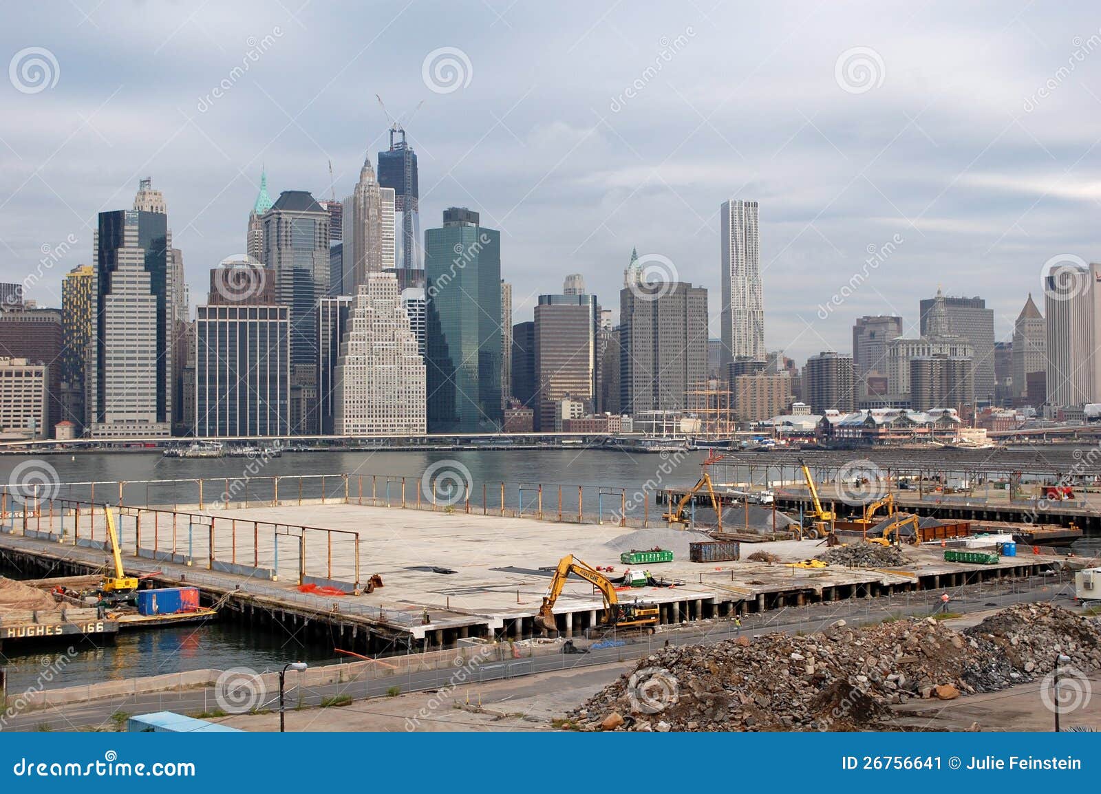 Brooklyn Bridge Park Construction Editorial Photo - Image of ...