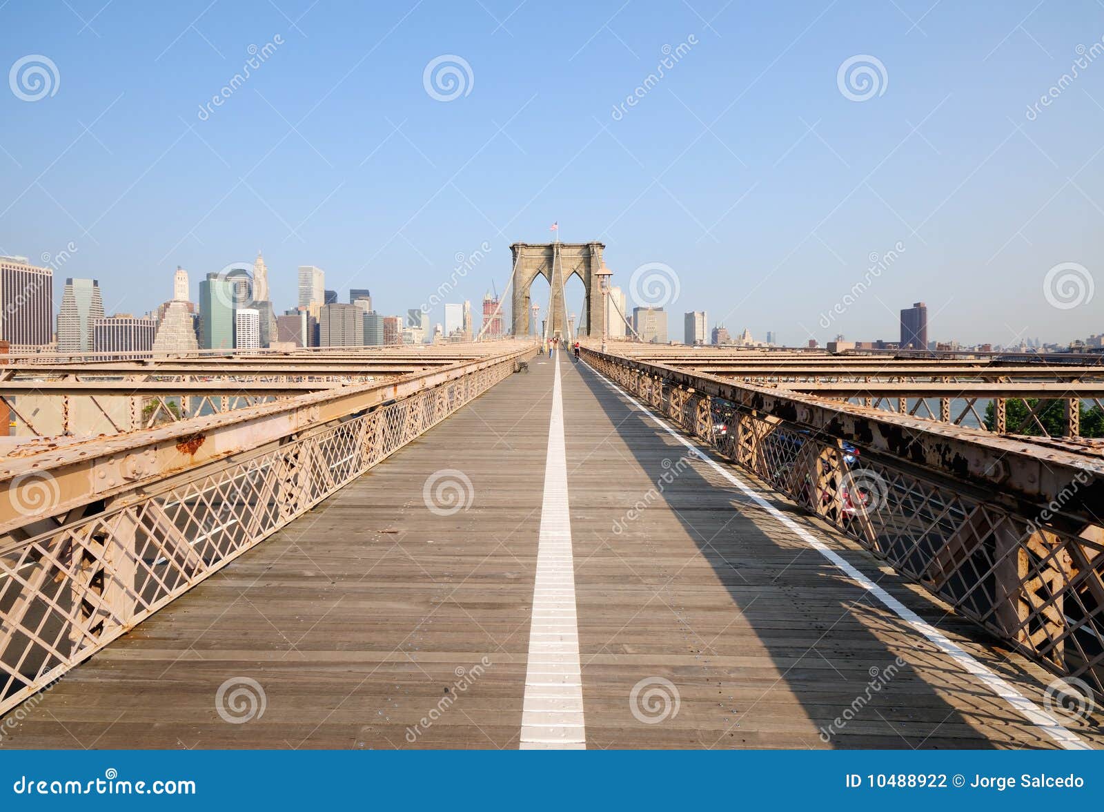 Brooklyn Bridge in Perspective Stock Photo - Image of biking, crossing ...