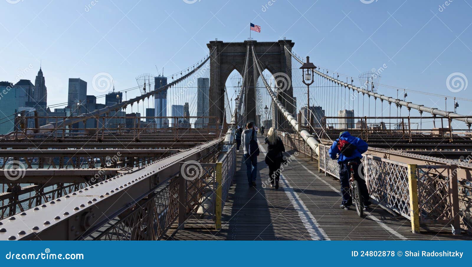 Brooklyn Bridge walkway editorial stock photo. Image of buildings ...