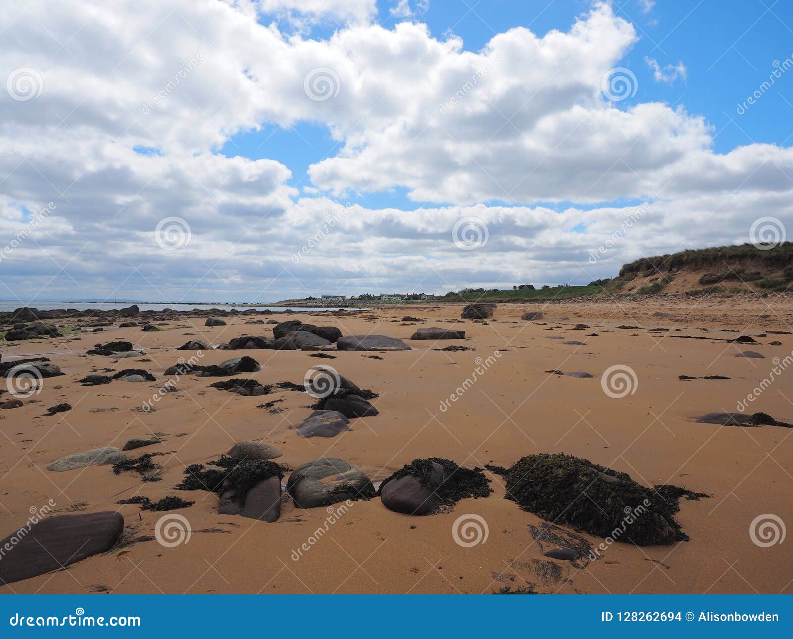 Brora Beach Sutherland Scotland Stock Photo - Image of vistsa, tourism ...