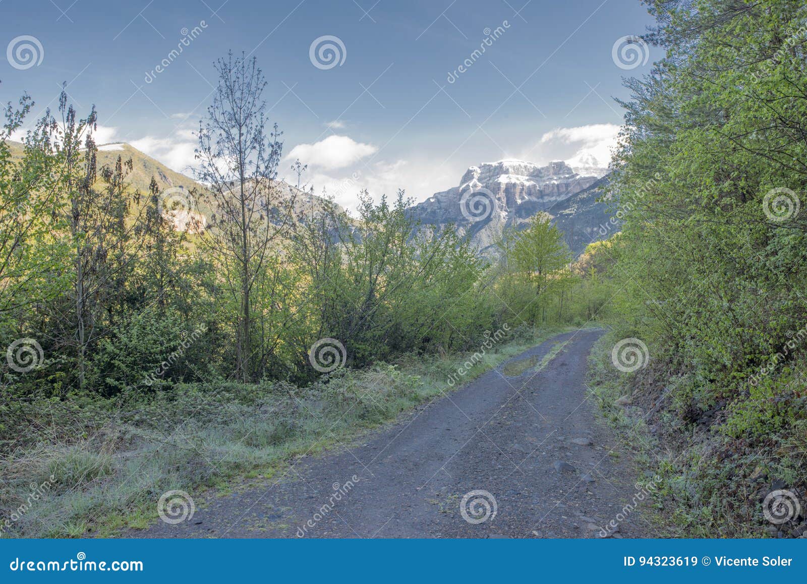 Broto landscape stock image. Image of ordesa, landmark - 94323619