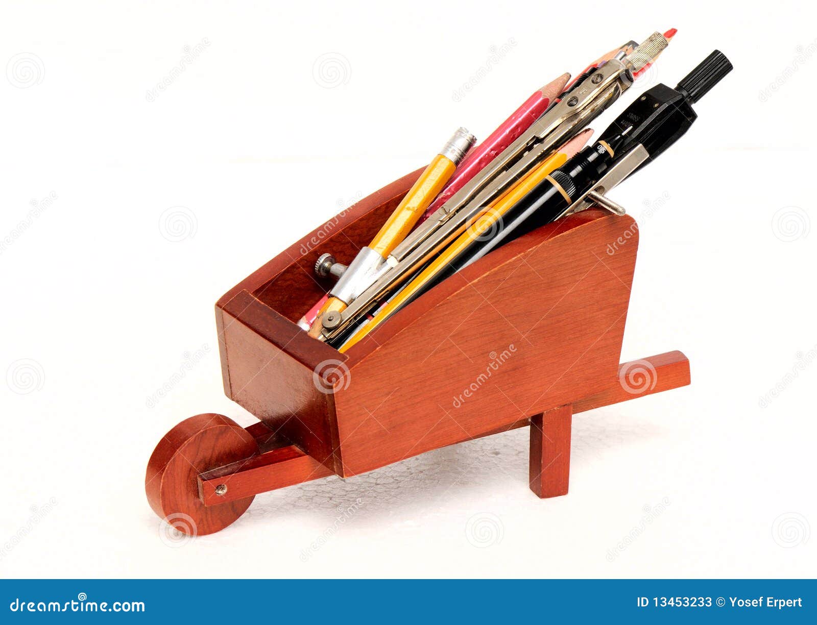 Brouette image stock. Image du mesure, pointe, crayon - 13453233