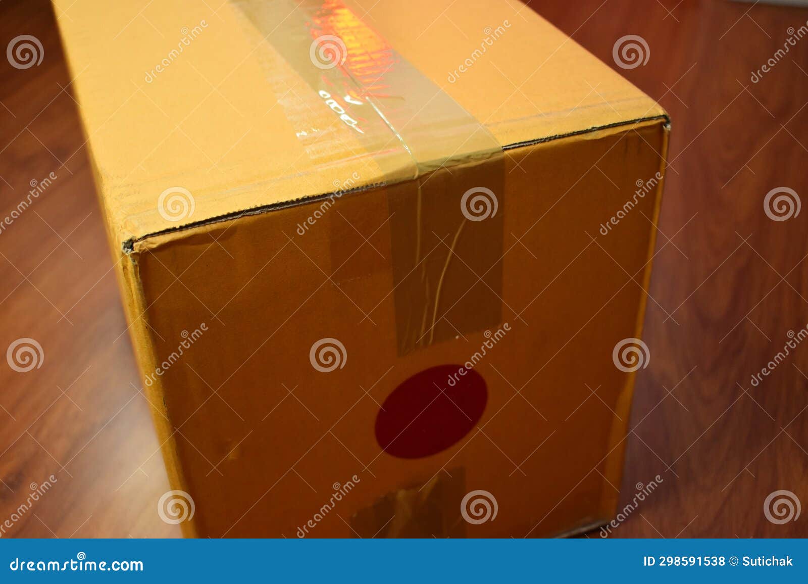 Brown Box Packaging for Shipping, Paper Texture Stock Photo - Image of ...