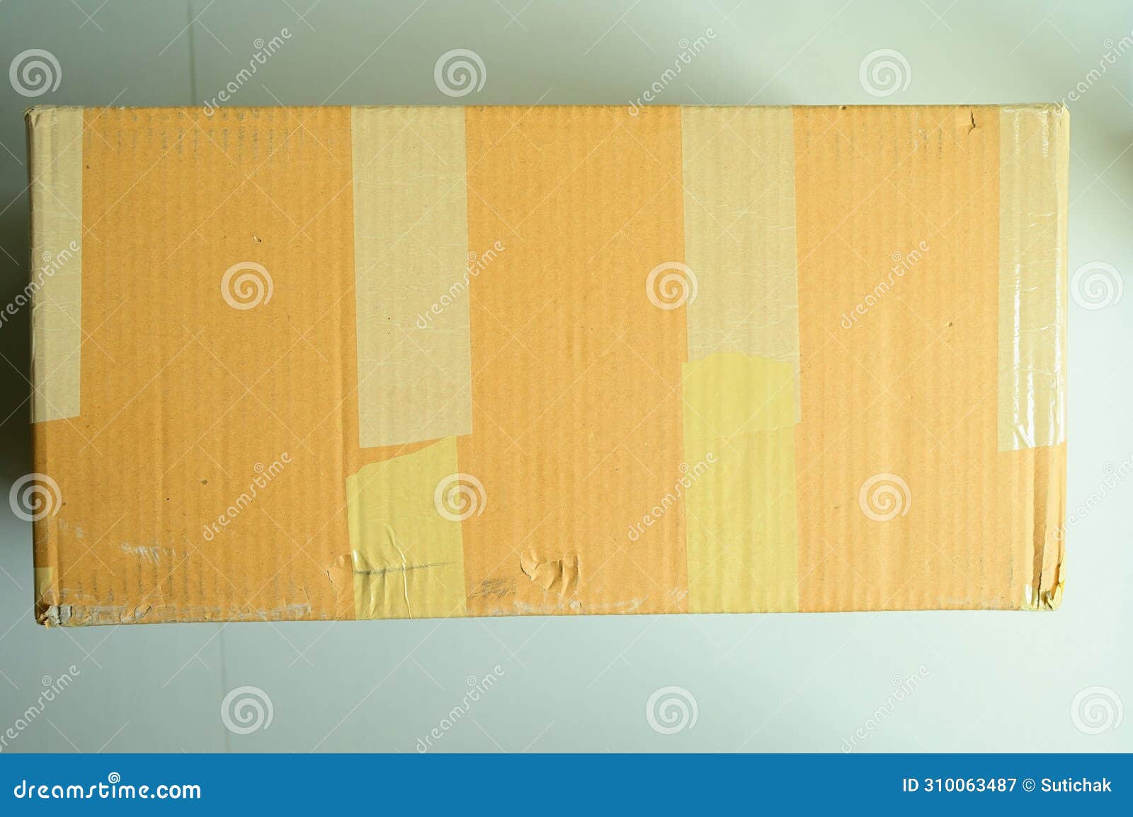 Brown Box Packaging for Shipping, Paper Texture Stock Image - Image of ...