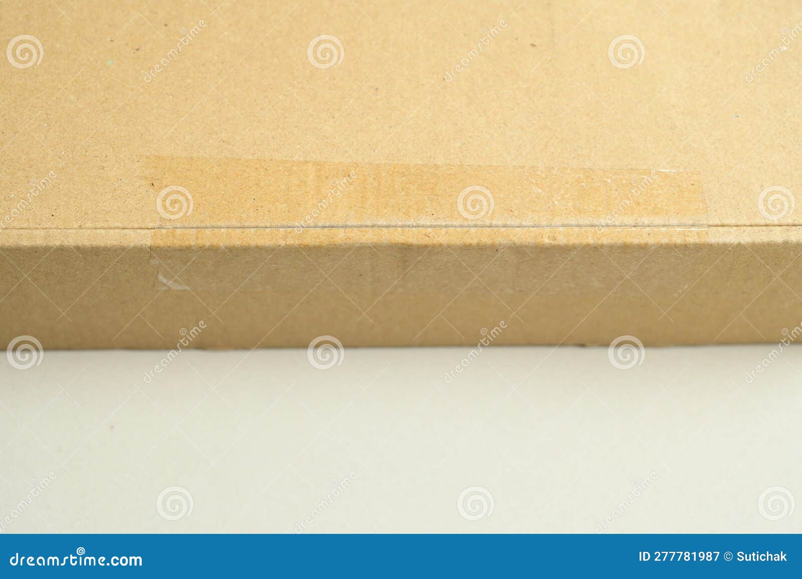 Brown Box Packaging for Shipping, Paper Textured Stock Image - Image of ...