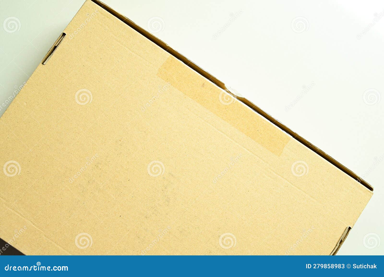 Brown Box Packaging for Shipping, Paper Textured Stock Image - Image of ...