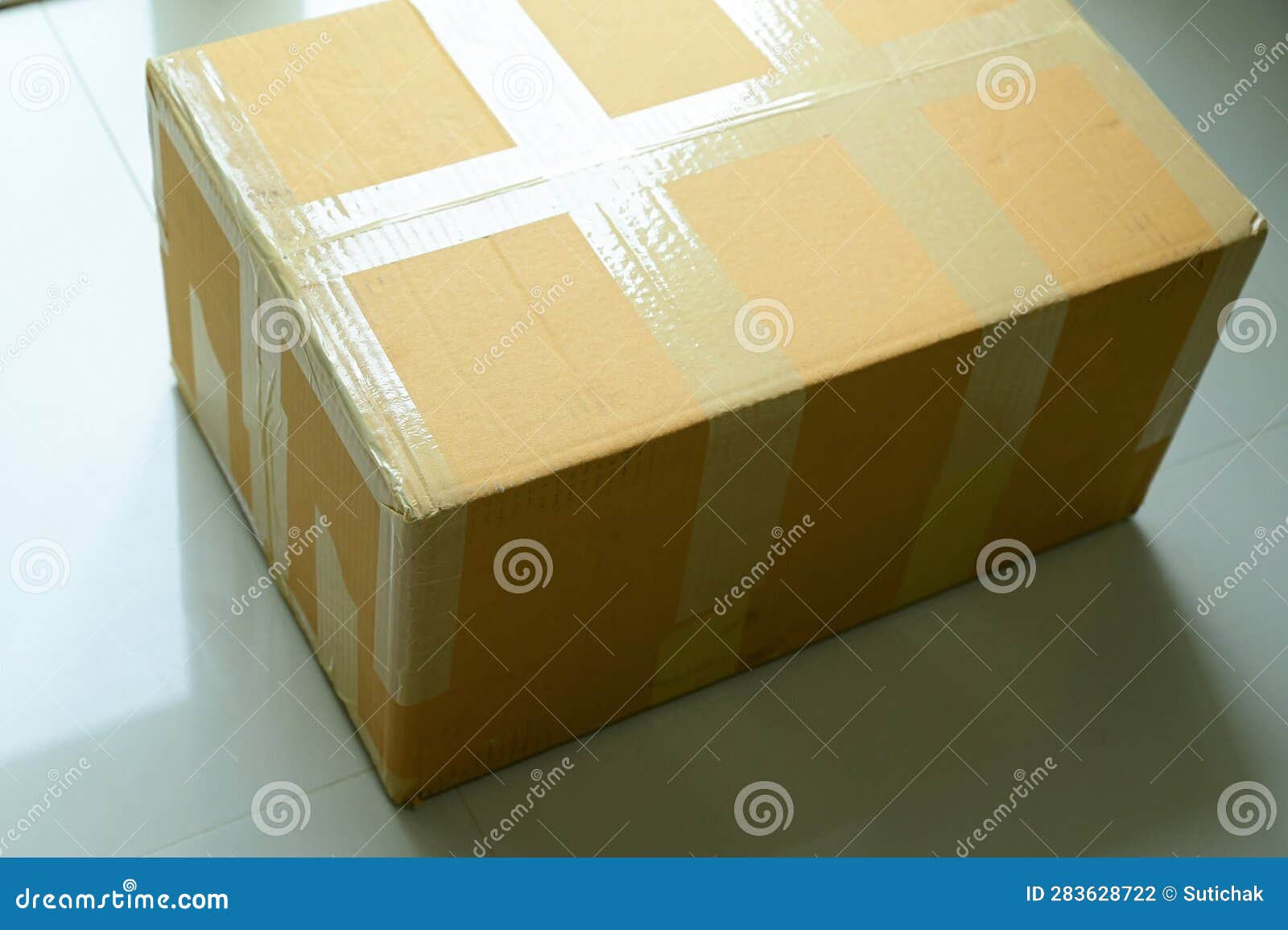 Brown Box Packaging for Shipping, Paper Textured Stock Photo - Image of ...