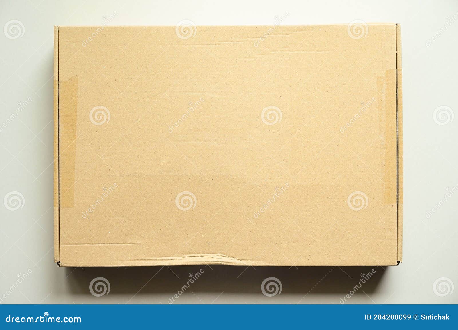 Brown Box Packaging for Shipping, Paper Textured Stock Image - Image of ...