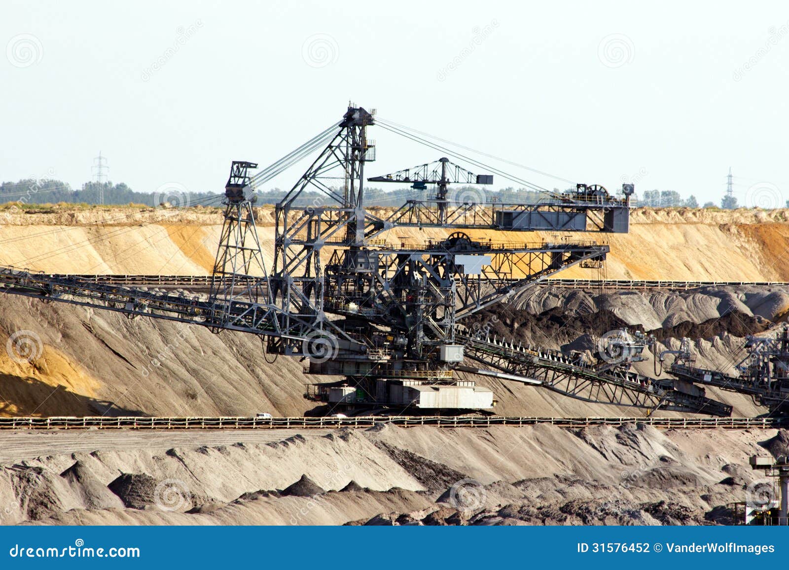 Brown coal mine stock photo. Image of machinery, ground - 31576452