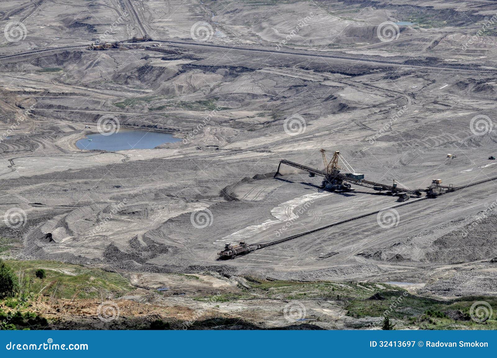 Brown Coal Open Cast Mining Stock Image - Image of energy, power: 32413697