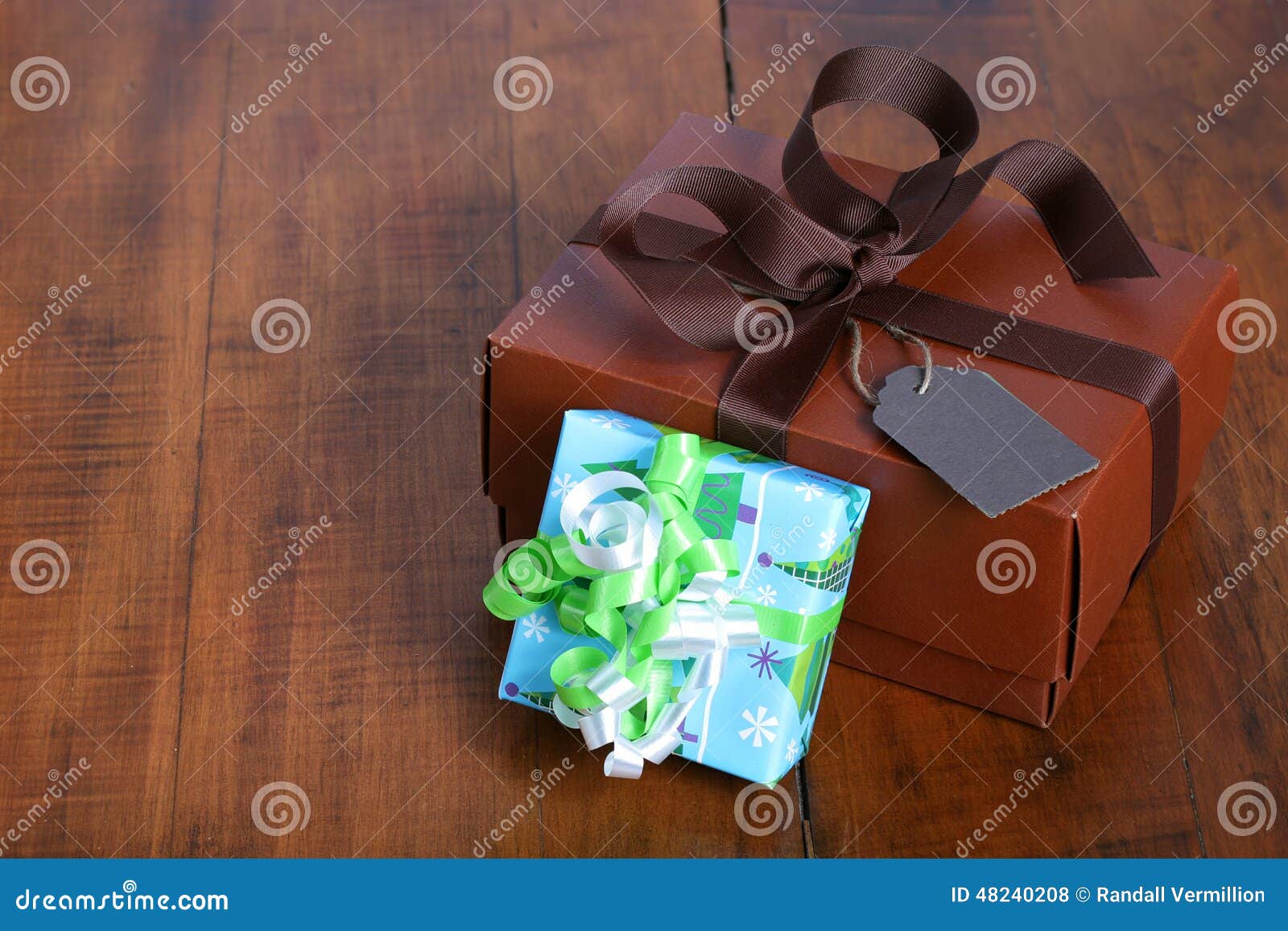 Brown Gift Box with Brown Ribbon Stock Photo - Image of santa ...