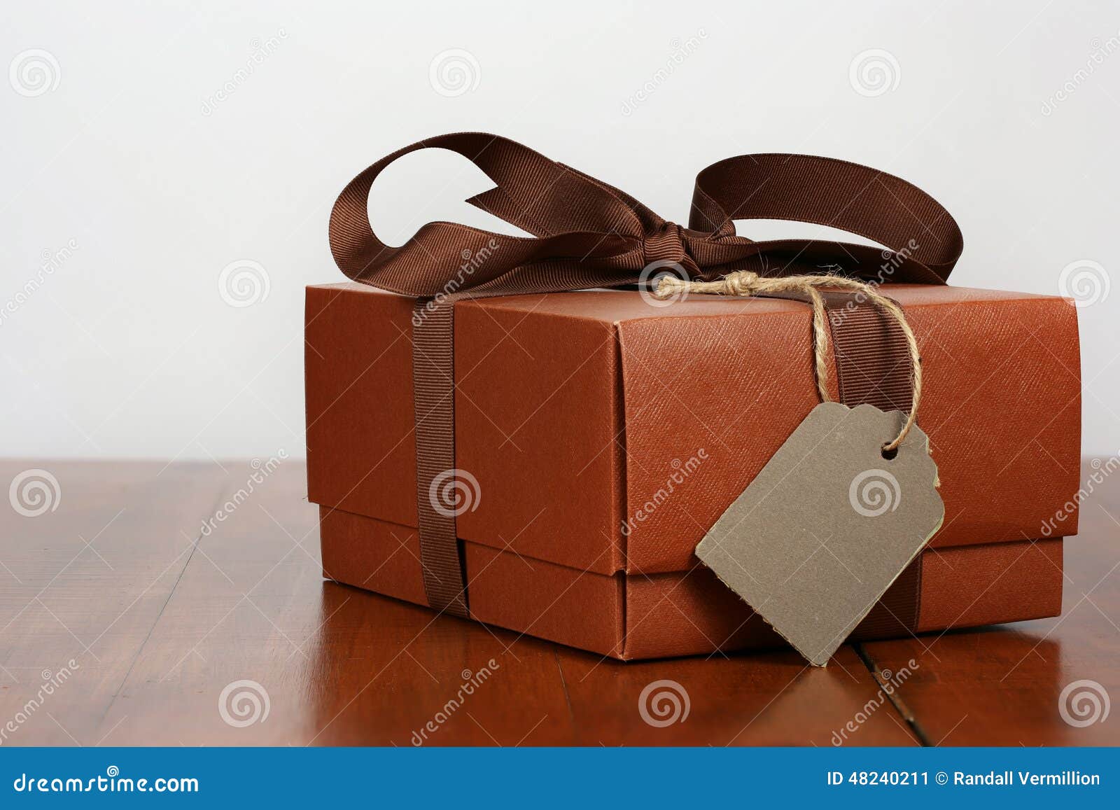 Brown Gift Box with Brown Ribbon Stock Image - Image of merry, element ...