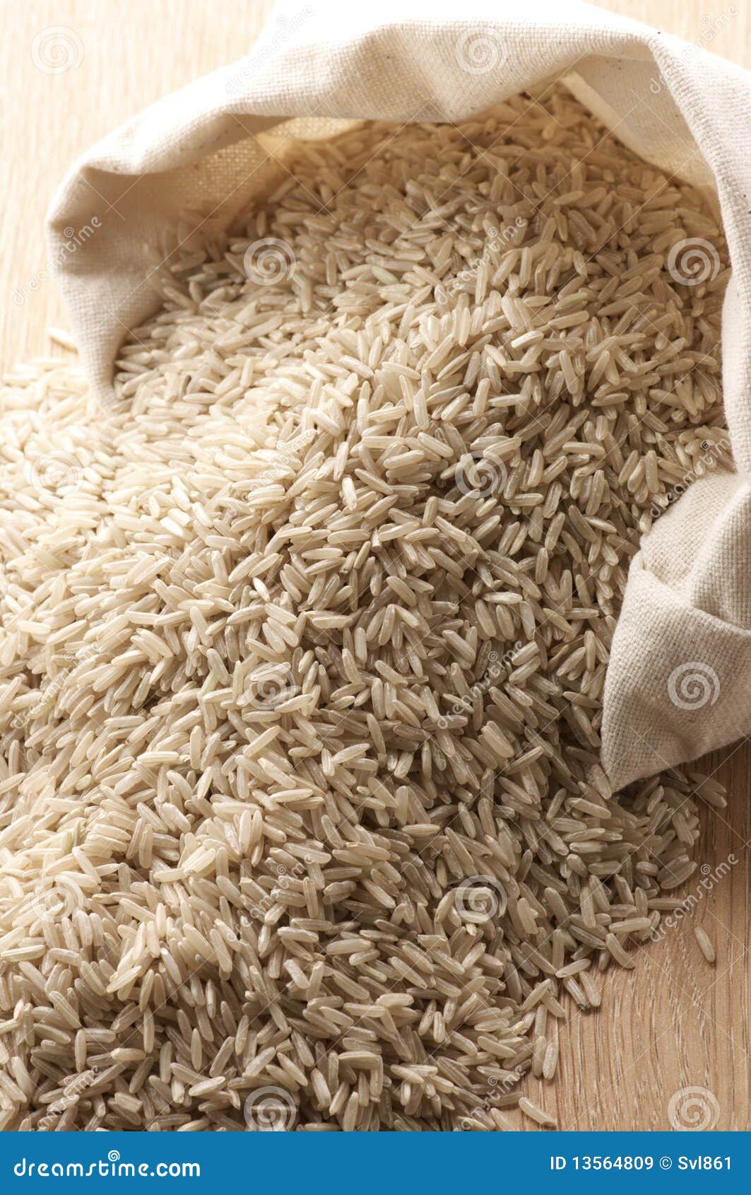 Brown rice in bag stock image. Image of grain, canvas - 13564809