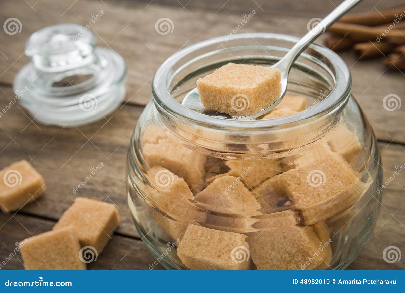 Brown Sugar Cubes in Spoon on Jar Stock Photo - Image of glass, cube ... Brown Sugar Cubes in Spoon on Jar Stock Photo - Image of glass, cube ...