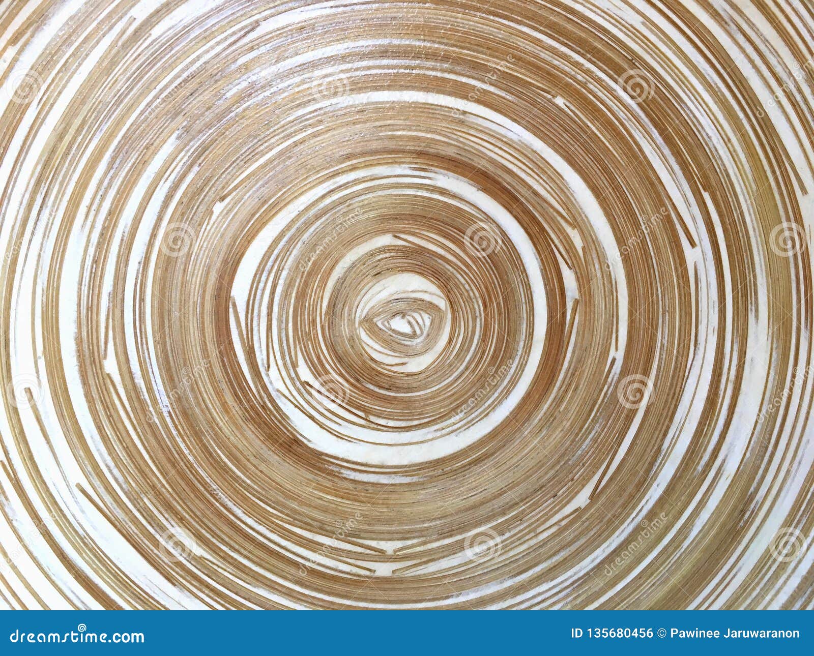 Brown Wooden Circle Line Texture with White Plaster Design on Tray ...