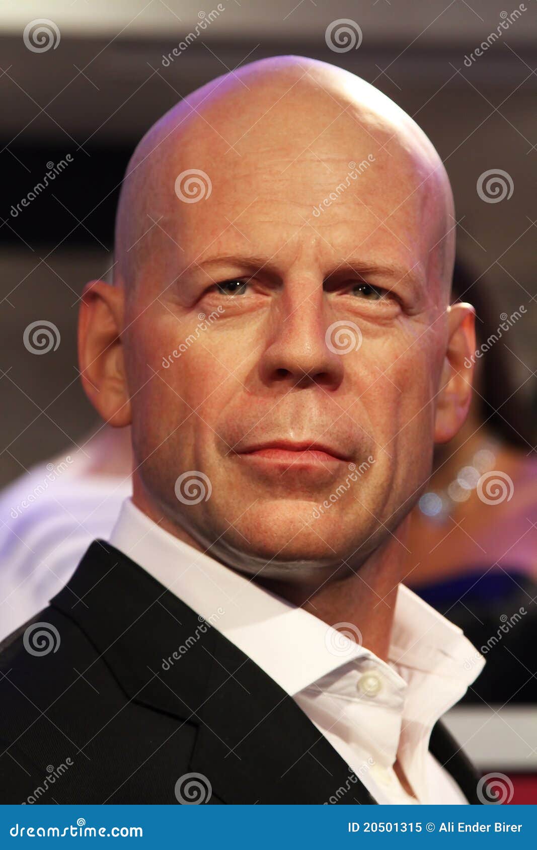 Bruce Willis,Dwayne Johnson Editorial Photo | CartoonDealer.com #36047625