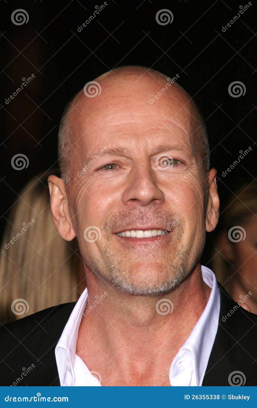 Bruce Willis foto de archivo editorial. Imagen de brutalidad - 26355338