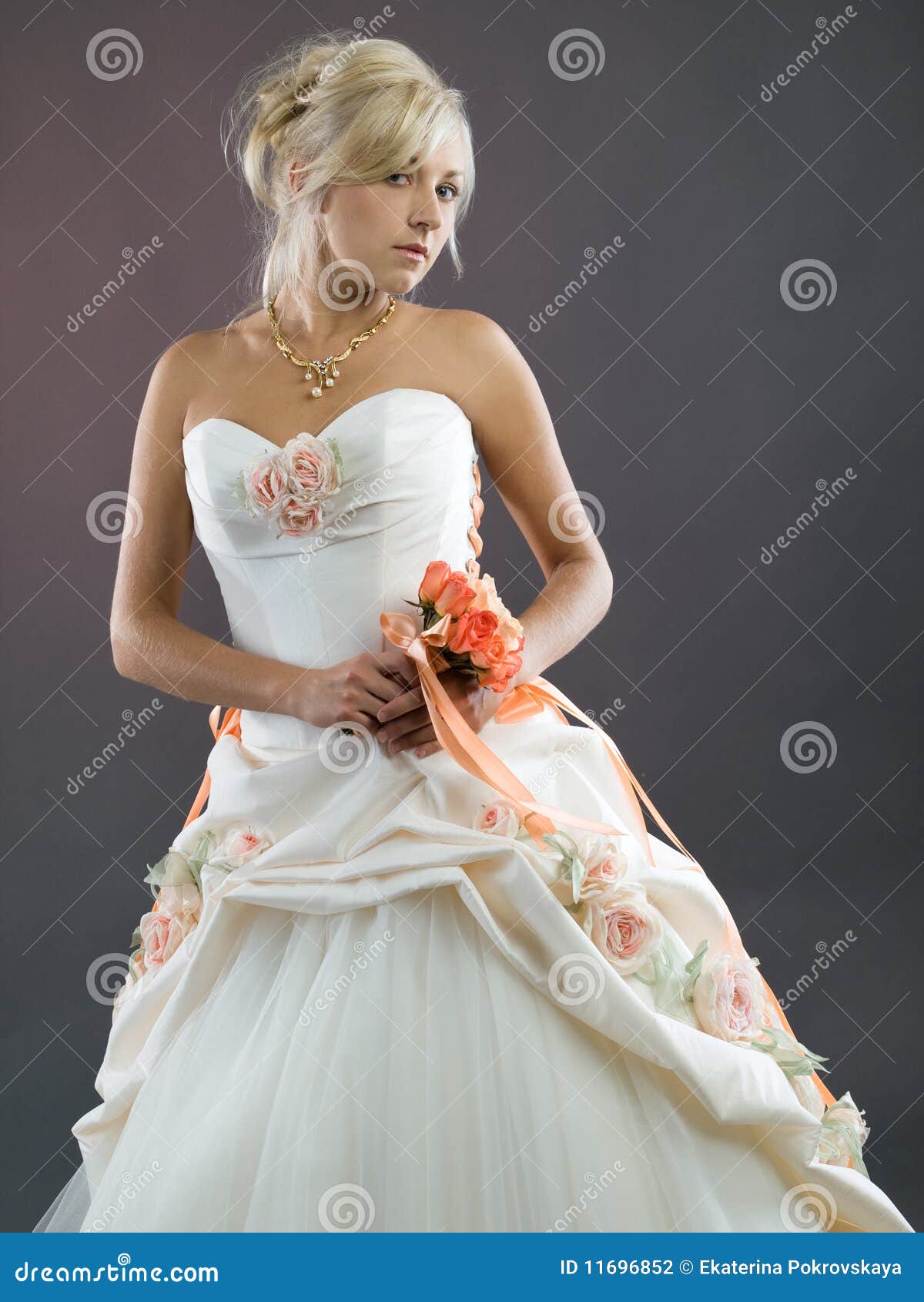 Bruid stock foto. Image of plechtig, bruid, schoonheid - 11696852