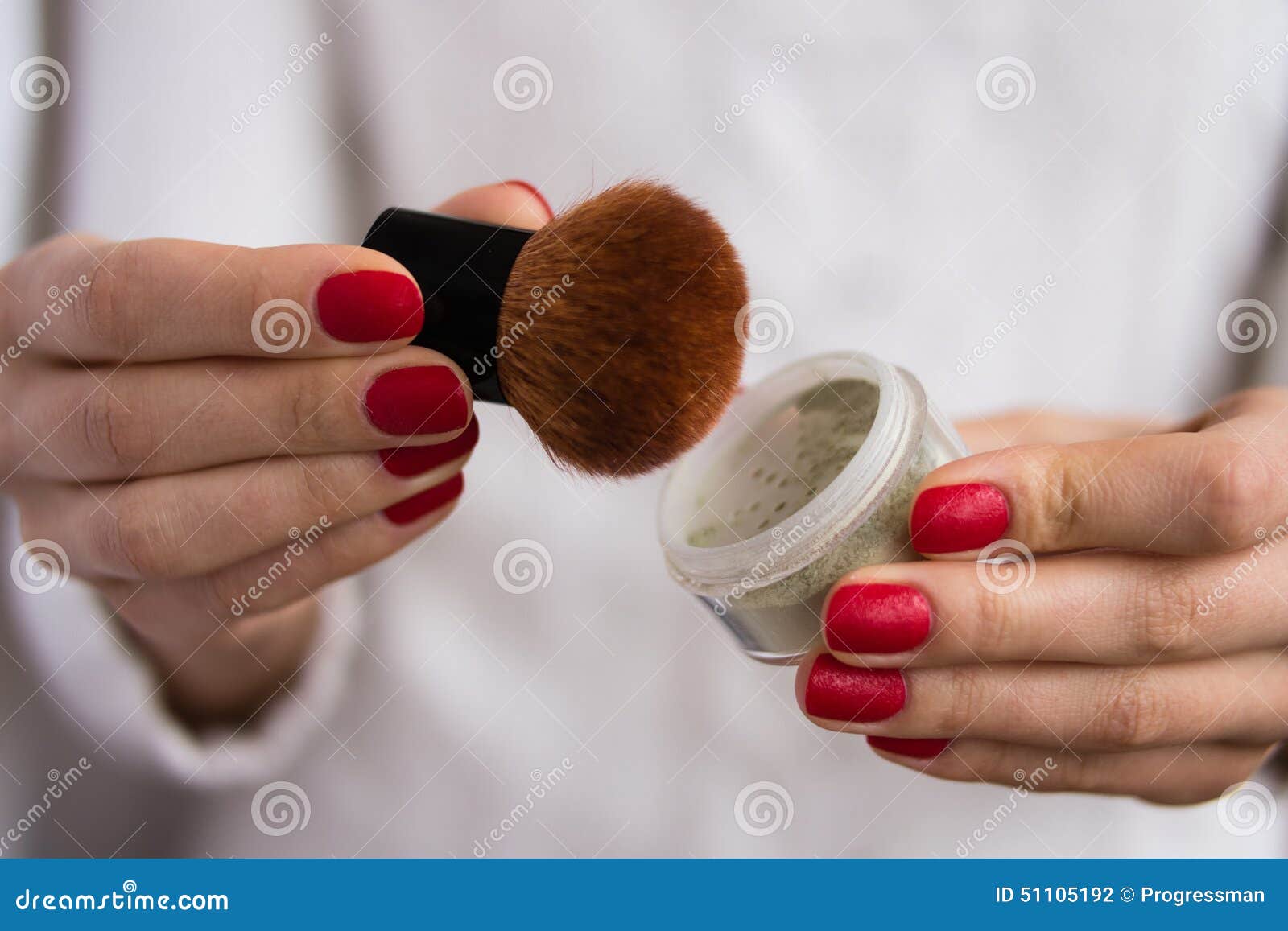 Brush and Powder in Female Hands Stock Photo - Image of finger, facial ...