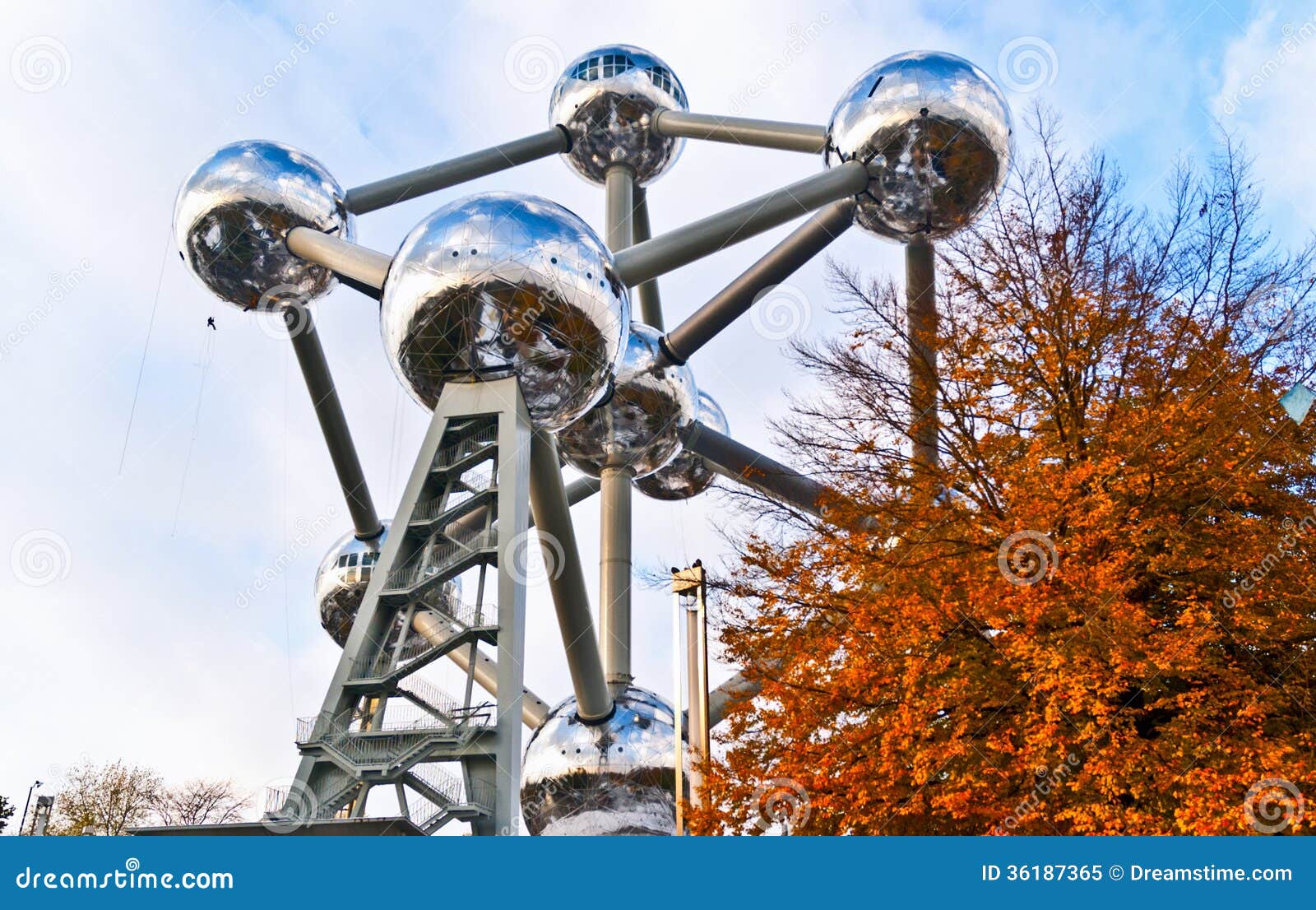 Brussels atomic tower editorial image. Image of tourist - 36187365