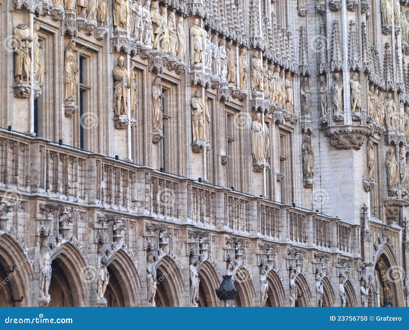 Brussels gotisk skulptur arkivfoto. Bild av konst, michael - 23756750