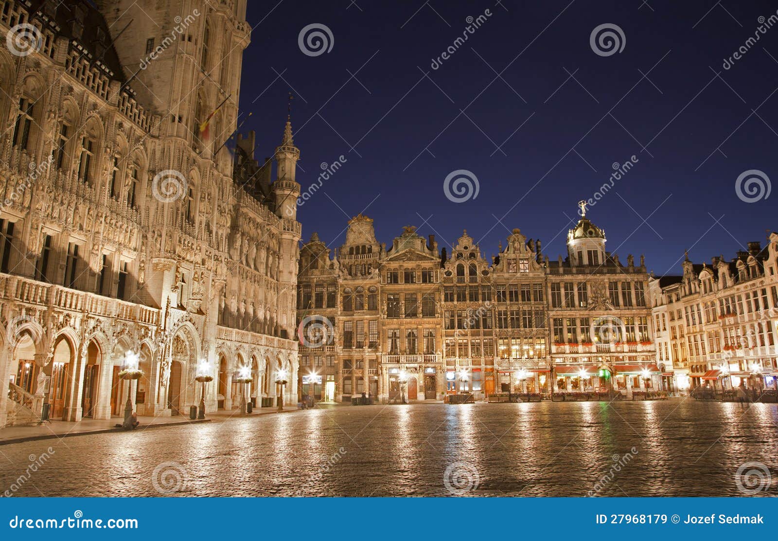 Brussels - the Main Square and Town Stock Image - Image of town, tower ...
