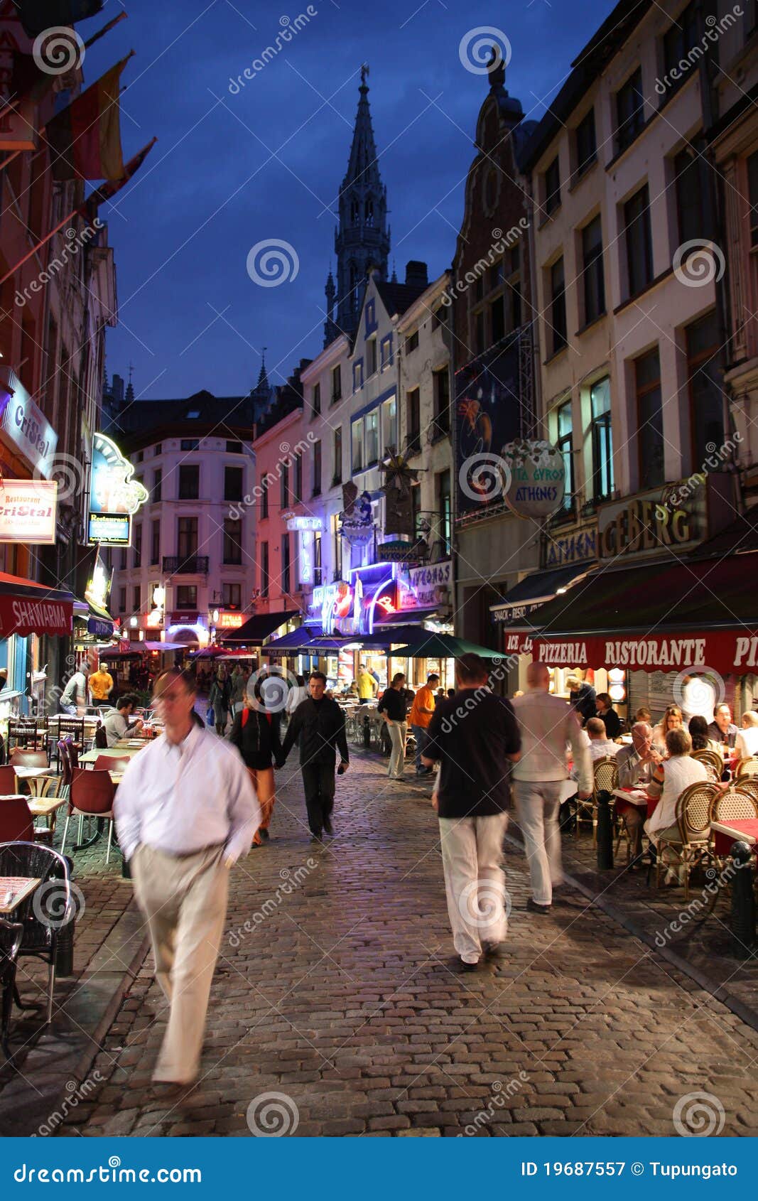 Brussels night editorial photography. Image of evening - 19687557