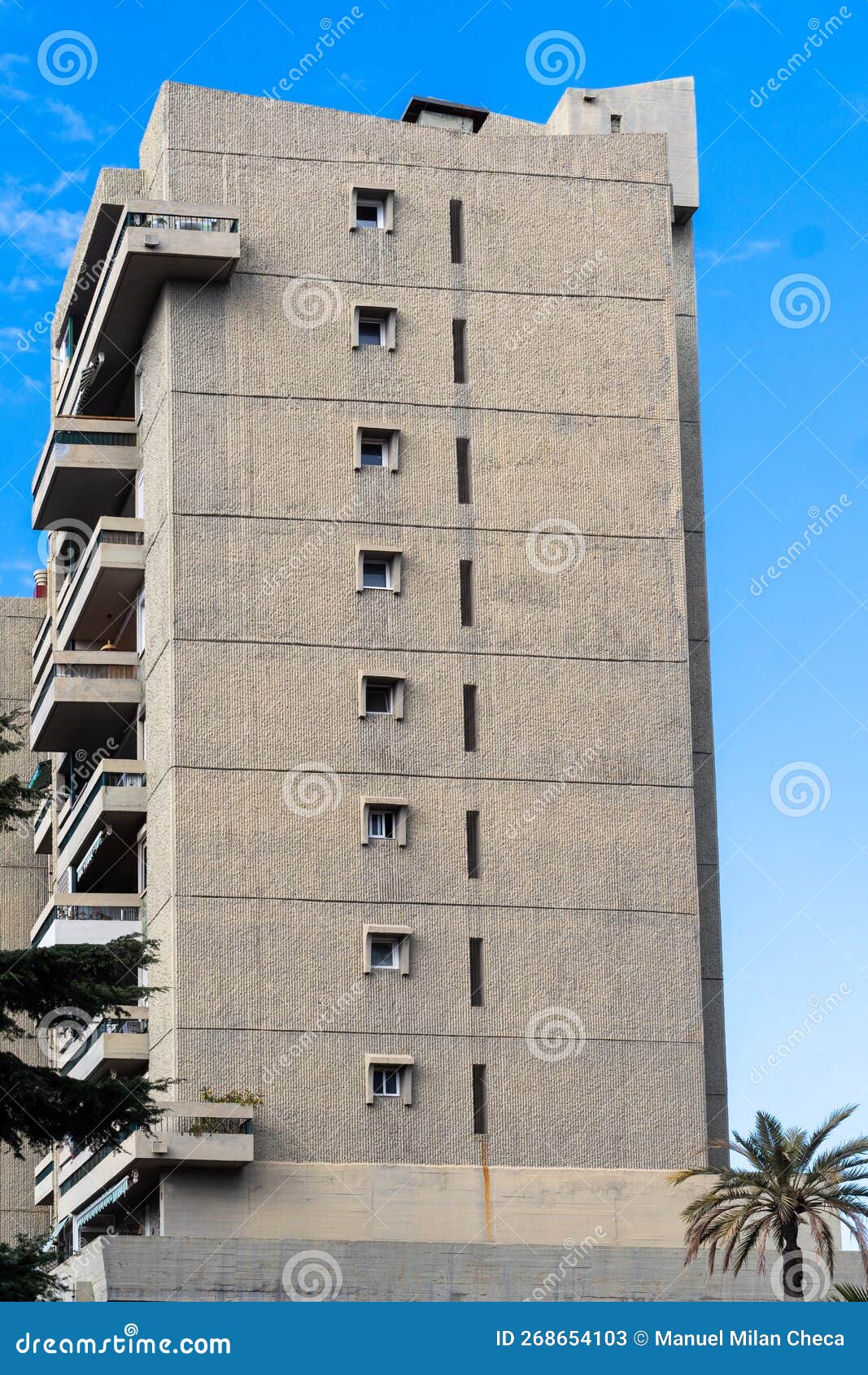 Brutalist Architecture Buildings, 1950s Architectural Style, United ...