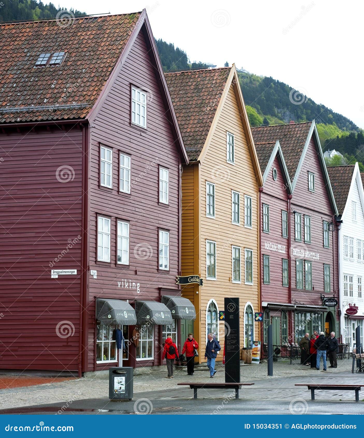 Bryggen editorial photo. Image of architecture, colored - 15034351