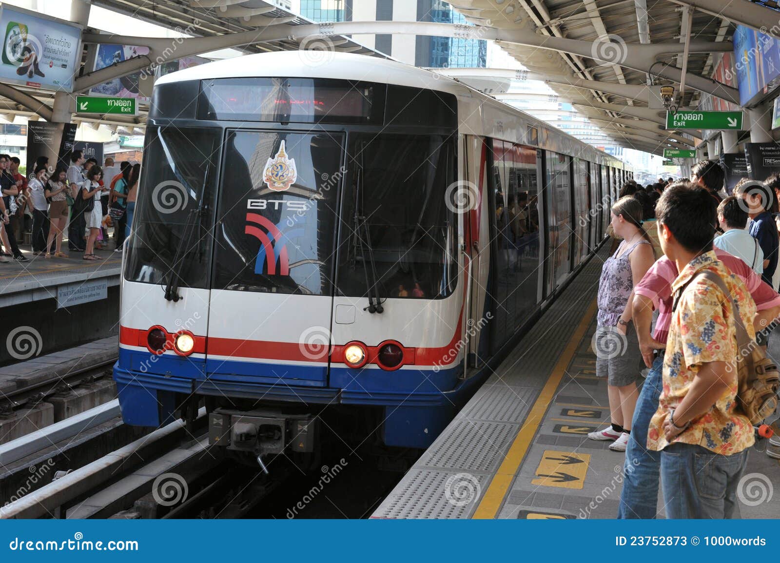 BTS Skytrain Arrives at Station in Bangkok Editorial Stock Photo ...