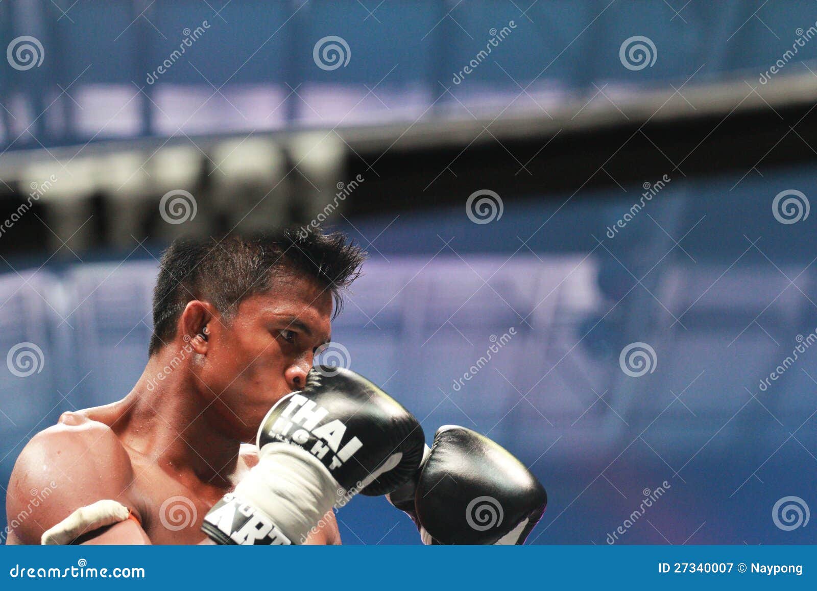Buakaw Por.Pramuk editorial photography. Image of competitors - 27340007