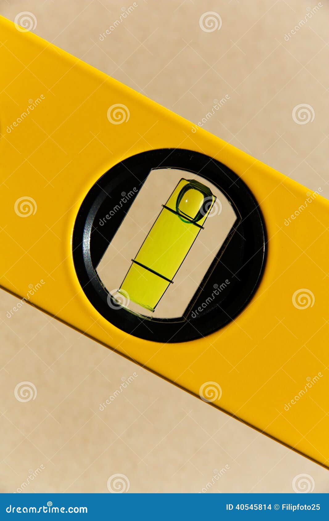 Bubble in the Level Indicator Stock Photo - Image of bubble, vertical ...