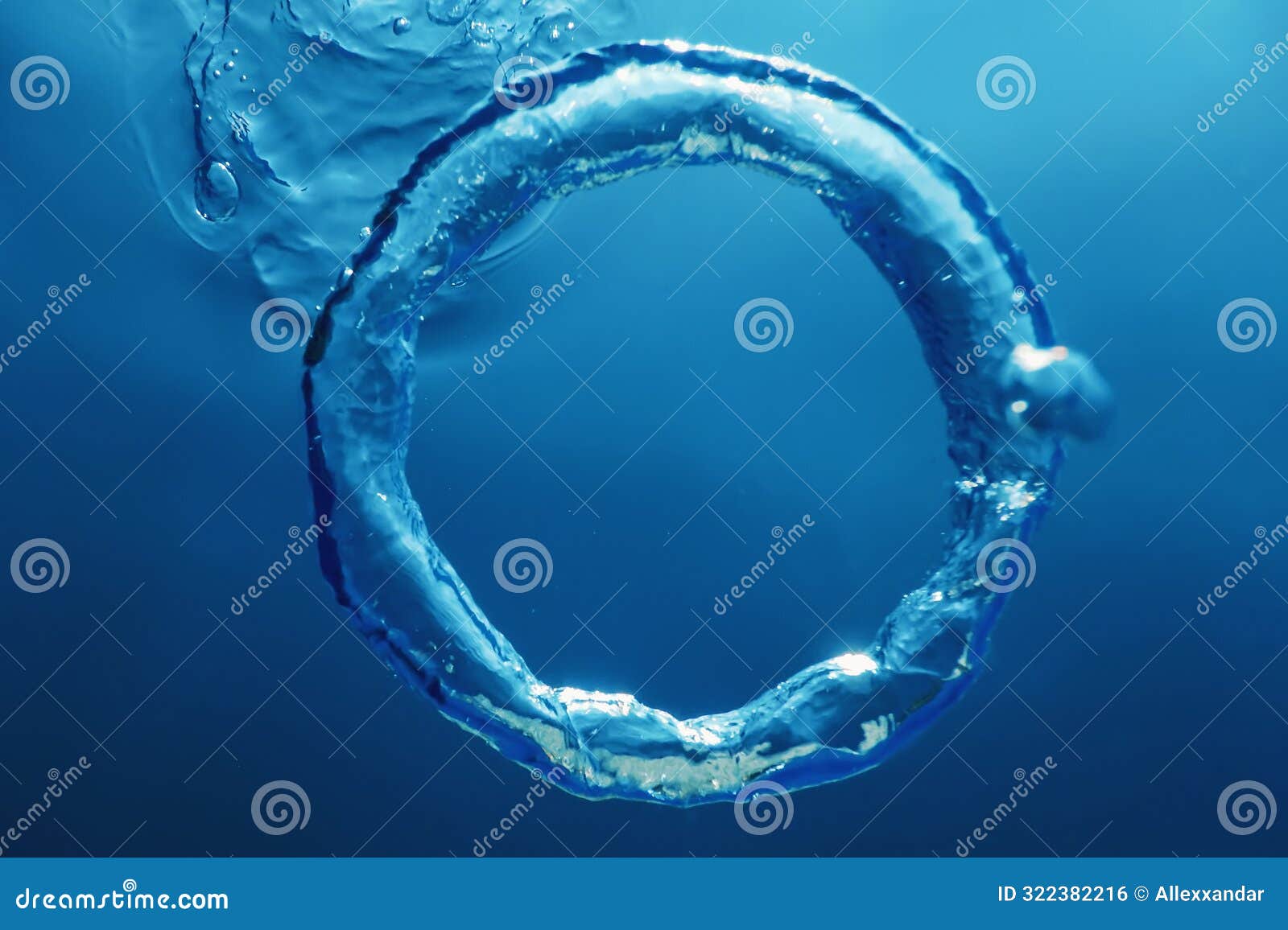 Bubble Ring Underwater, Ring Stock Photo - Image of diving, bubble: 322382216