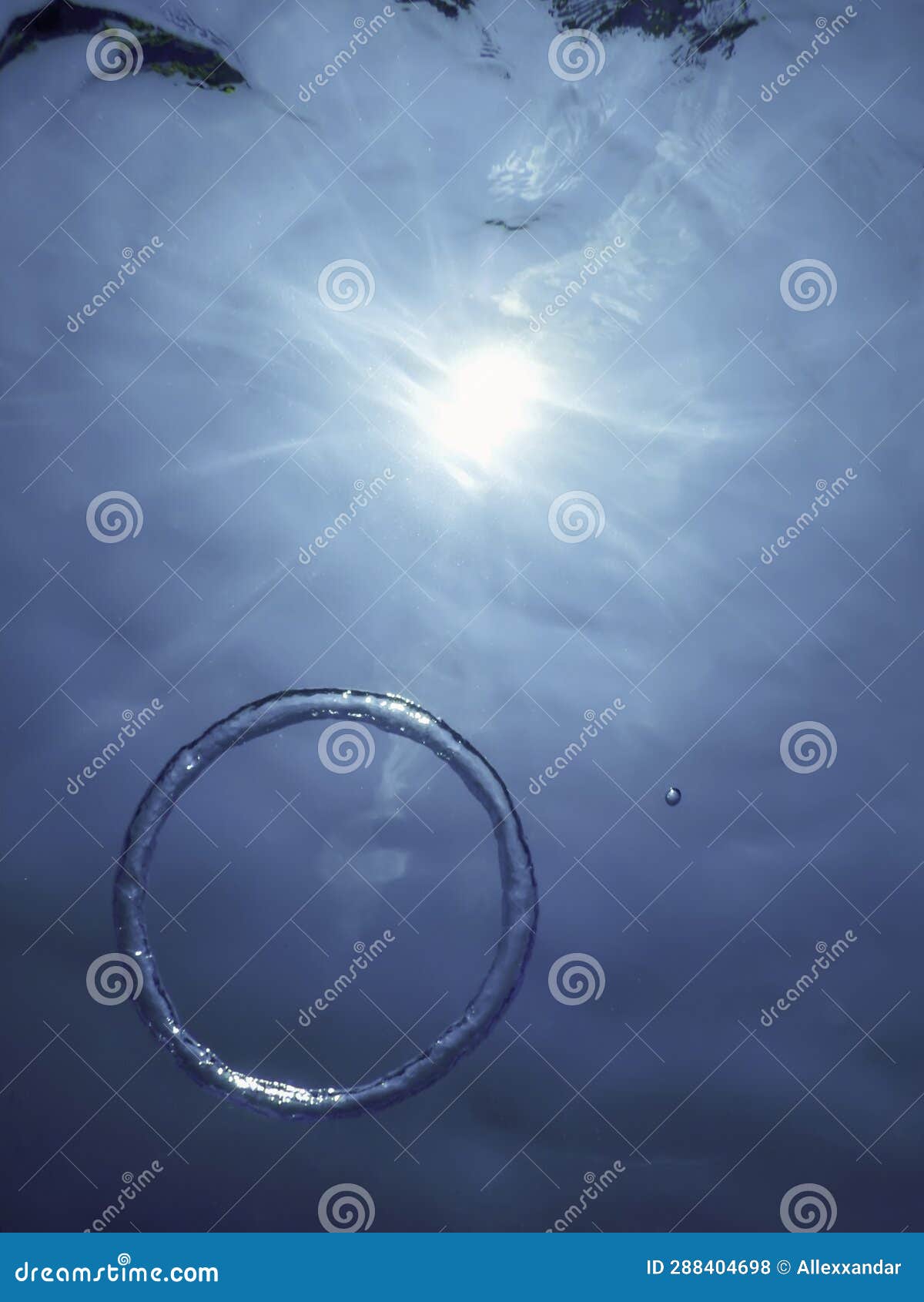 Bubble Ring Underwater Ascends Stock Photo - Image of circle, bright ...