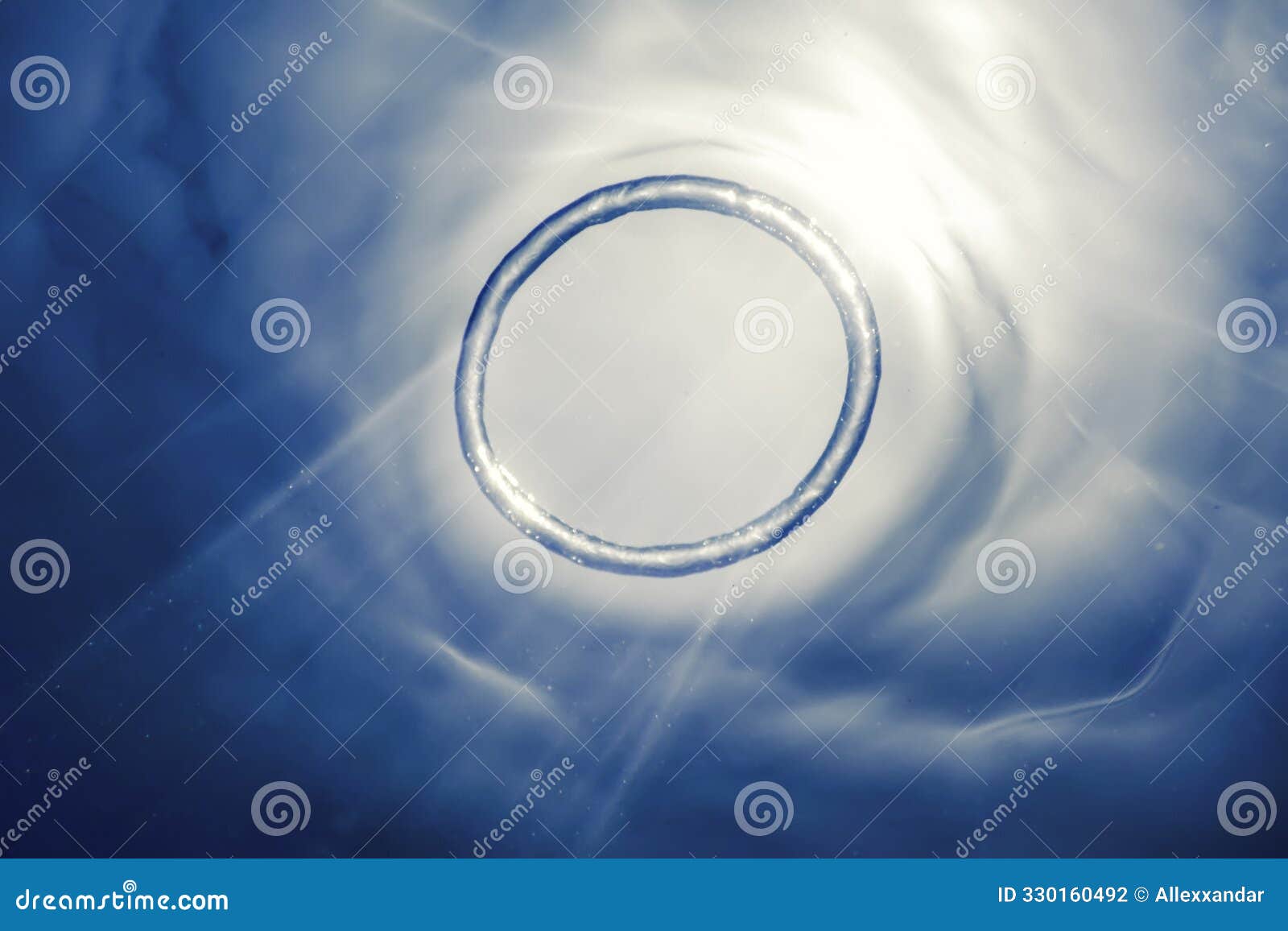 Bubble Ring Underwater Ascends Stock Photo - Image of purity, abstract ...