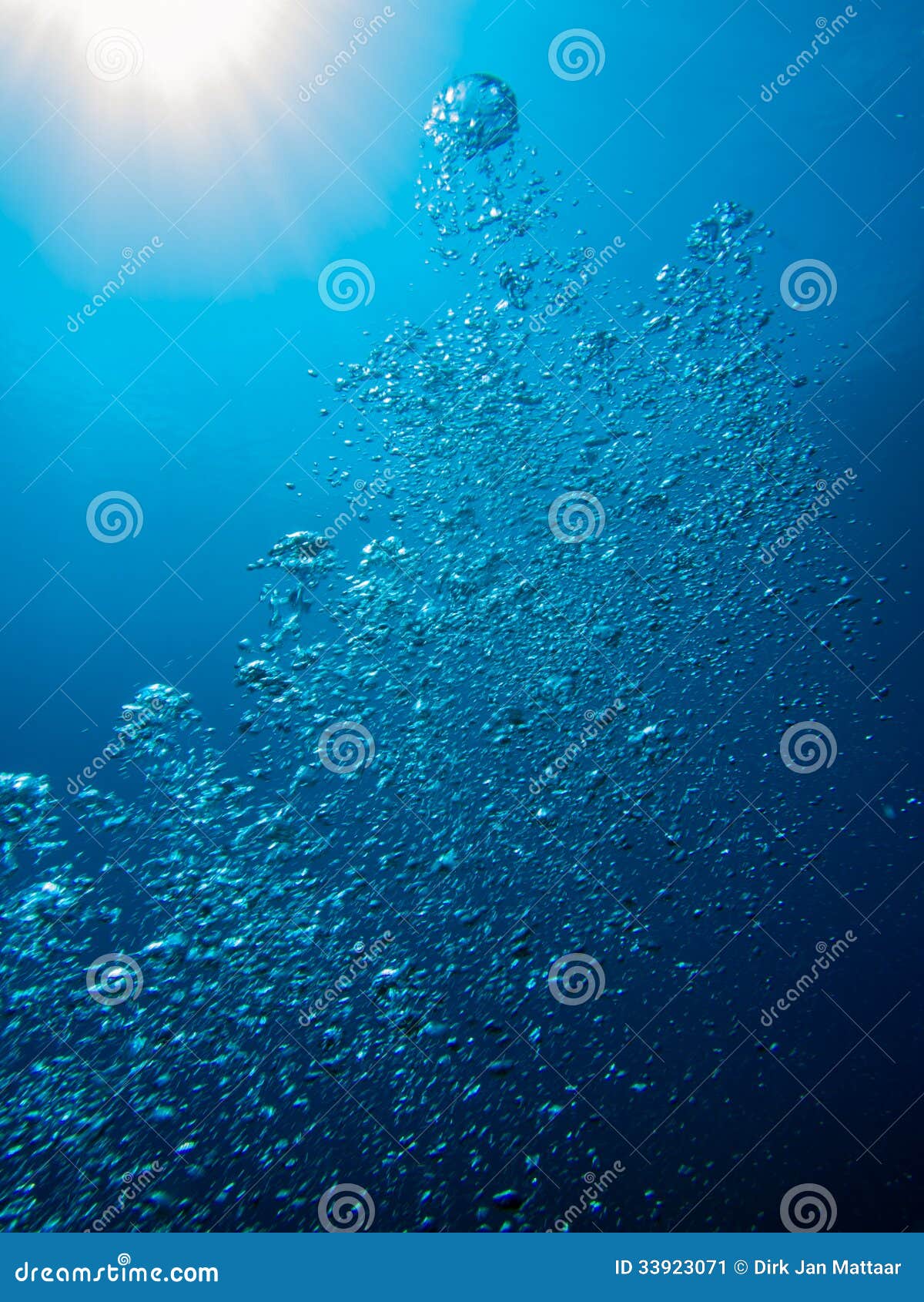 Bubbles from a Scuba Diver in the Ocean Stock Image - Image of blue ...