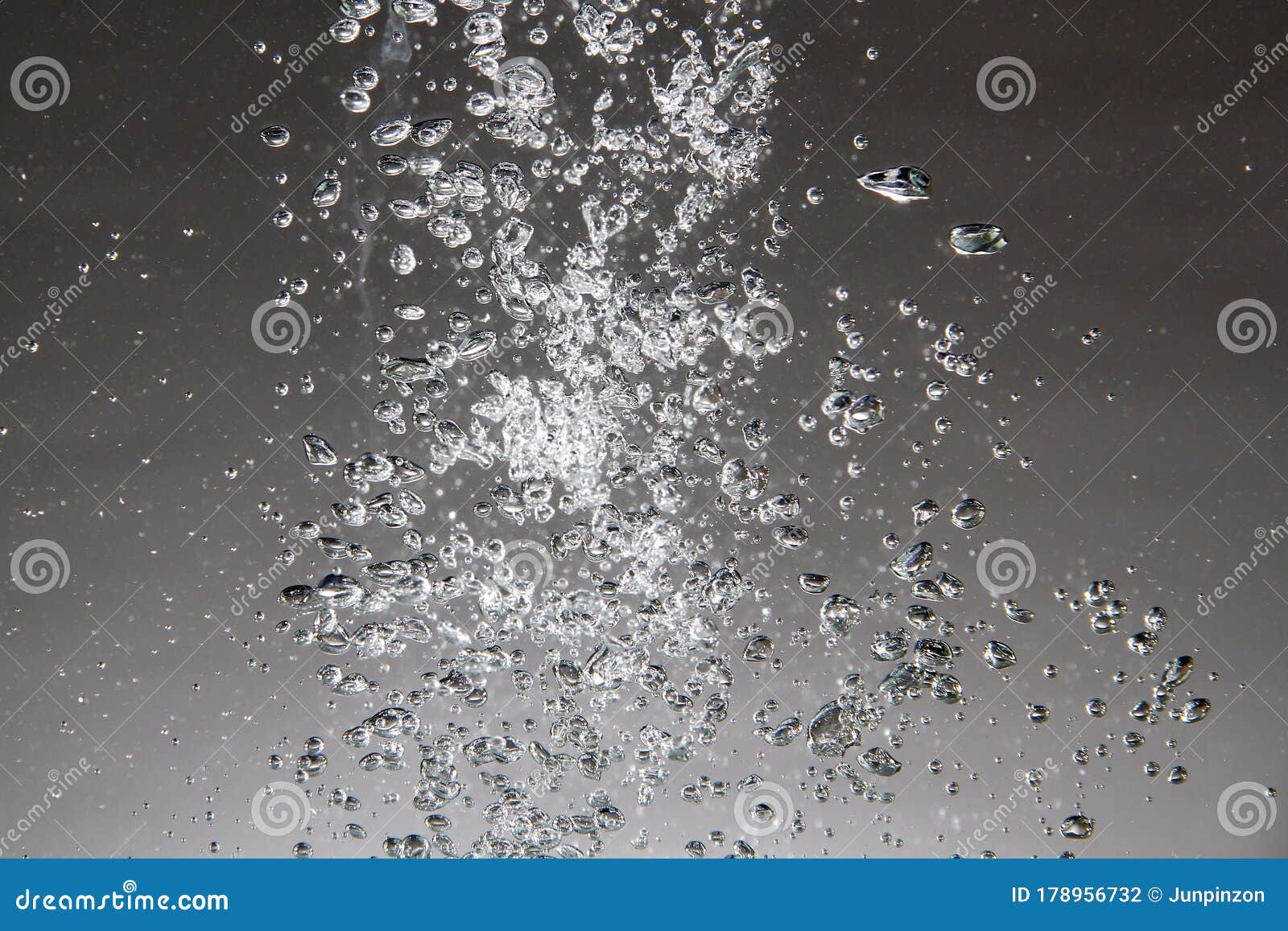 Bubbles and Splash of Water Stock Photo - Image of grey, aqua: 178956732